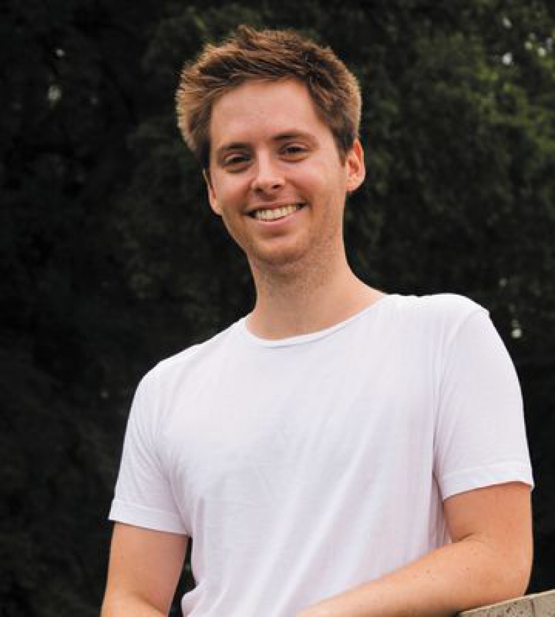 Gergely Dudás Ficha De Autor En Tebeosfera